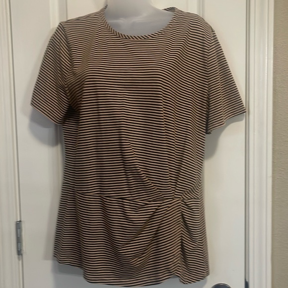 Liz Claiborne | Tops | Black And Brown Stripe Pendulum Top With ...